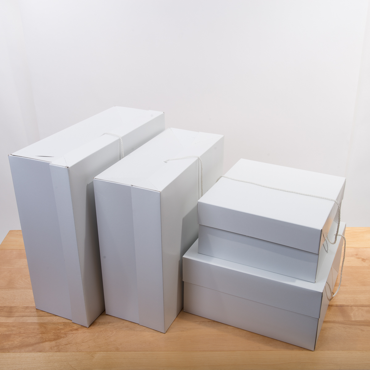 HB5183-COMBO White Boxes Comb 12'',14'',16'',18'' Paper Square Hat Boxes